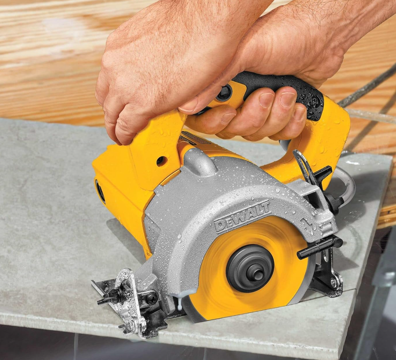 DWC860W Cortadora de concreto / loseta / marmol 4-1/2" 115mm - 1400 Wa ...